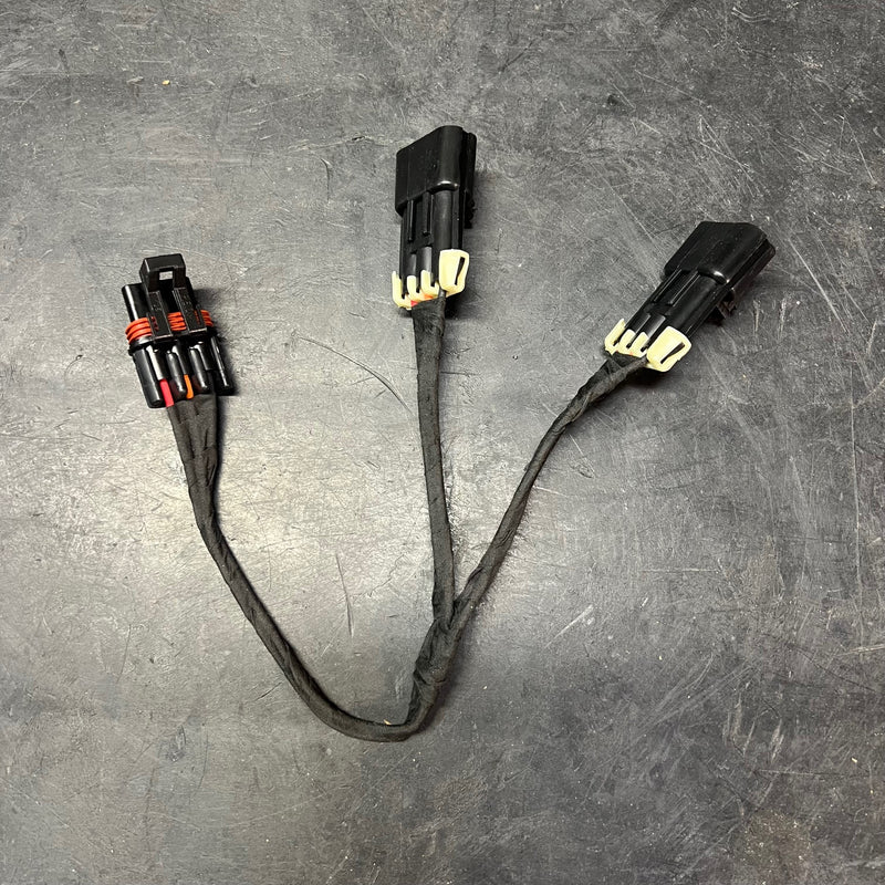 Polaris Pulse Busbar Accessory Plug Y Harness – Gen5DIY
